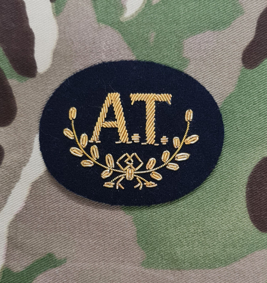 Anti Tank (AT) qualification badge No1 Dress Badge – Badge Workshop