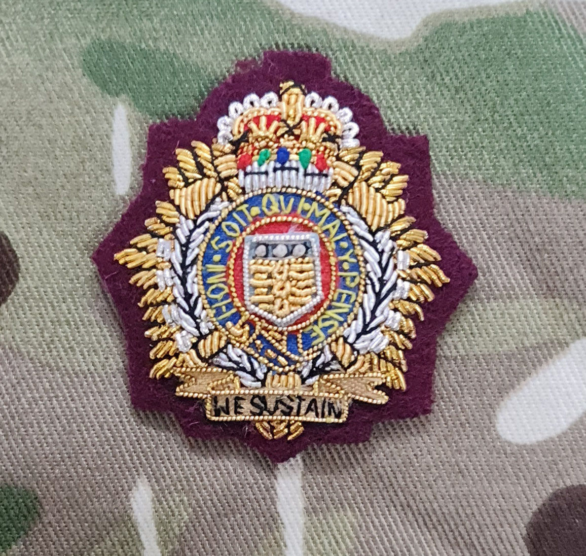 Royal Logistic Corps RLC Maroon Officers Bullion stitched Beret Badge ...