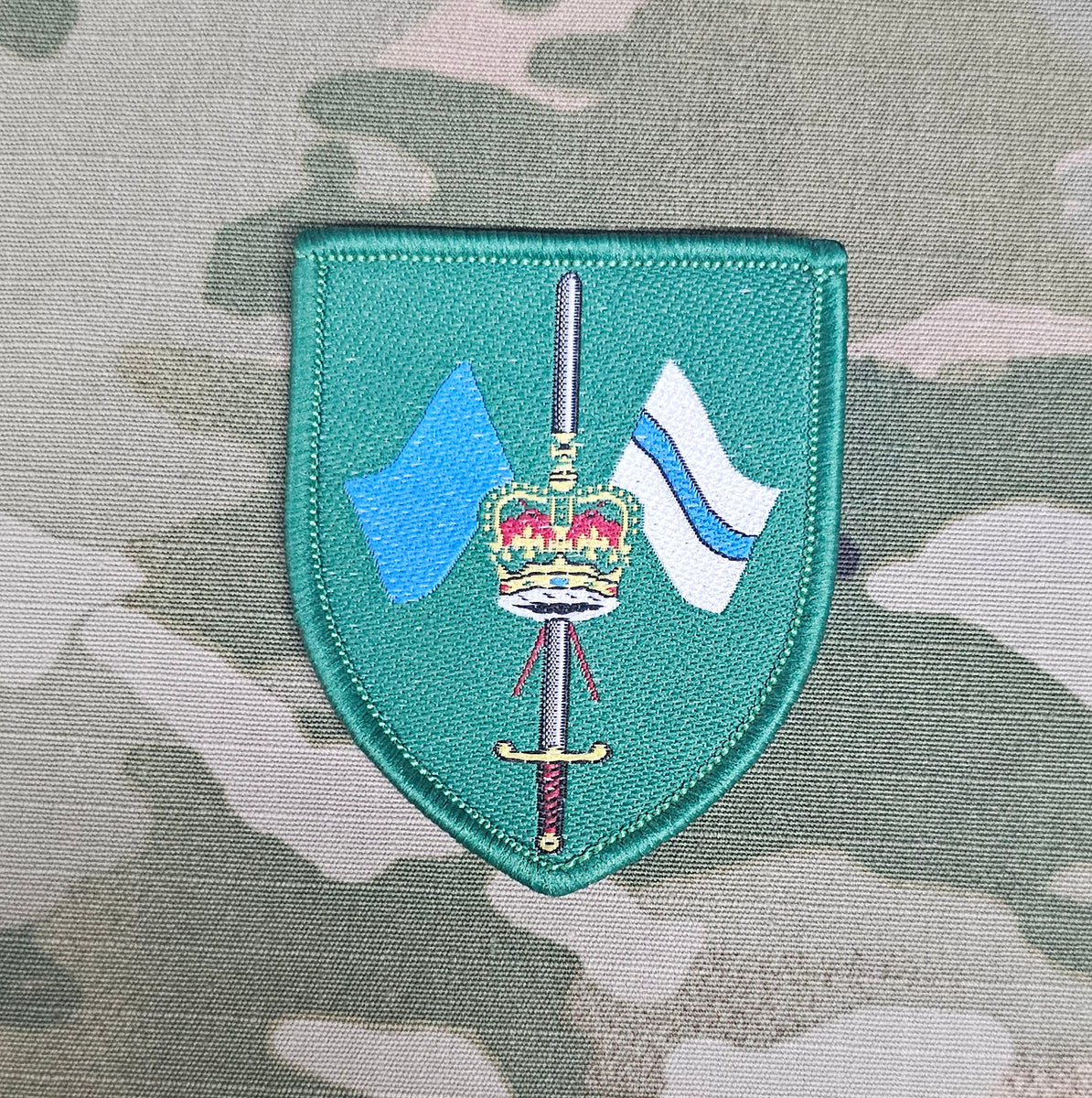 Royal School of Signals Badge (Gunnery School) (Colour) – Badge Workshop
